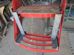 Folding Tractor Steps - Disability Work Consulting