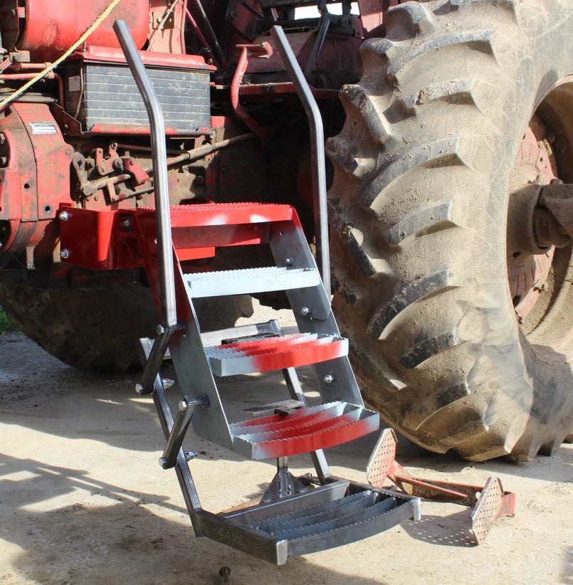 Added Steps & Handrails IH Tractor LH Series 886 986 1086 1486 1586 ...