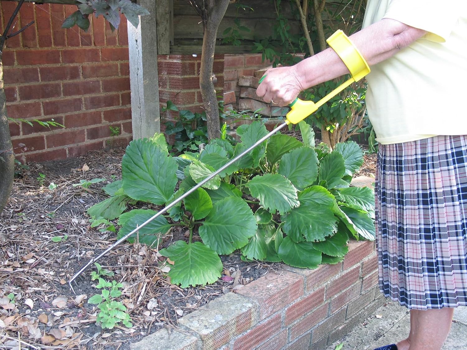 Easi Grip™ Garden Arm Support Cuff - Product - Disability Work Consulting